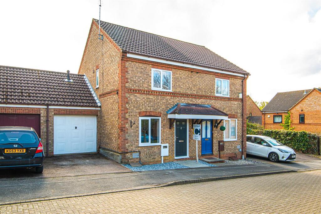 Lockton Court, Emerson Valley, Milton... 2 bed semi-detached house - £ ...