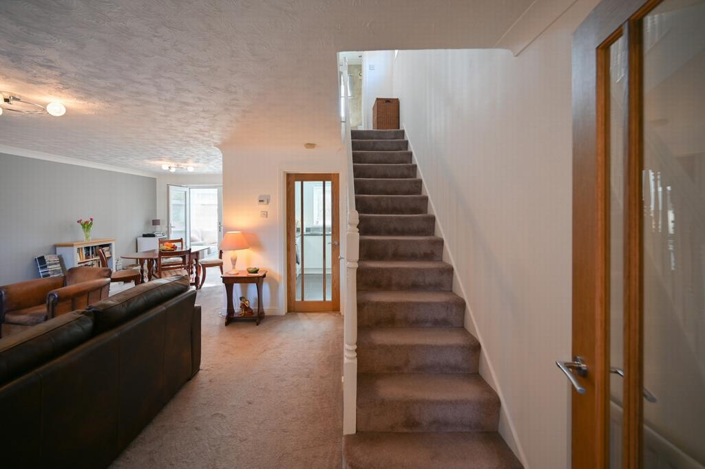 Kilburne Close, Victoria Glade, NE7 3 bed detached house - £325,000