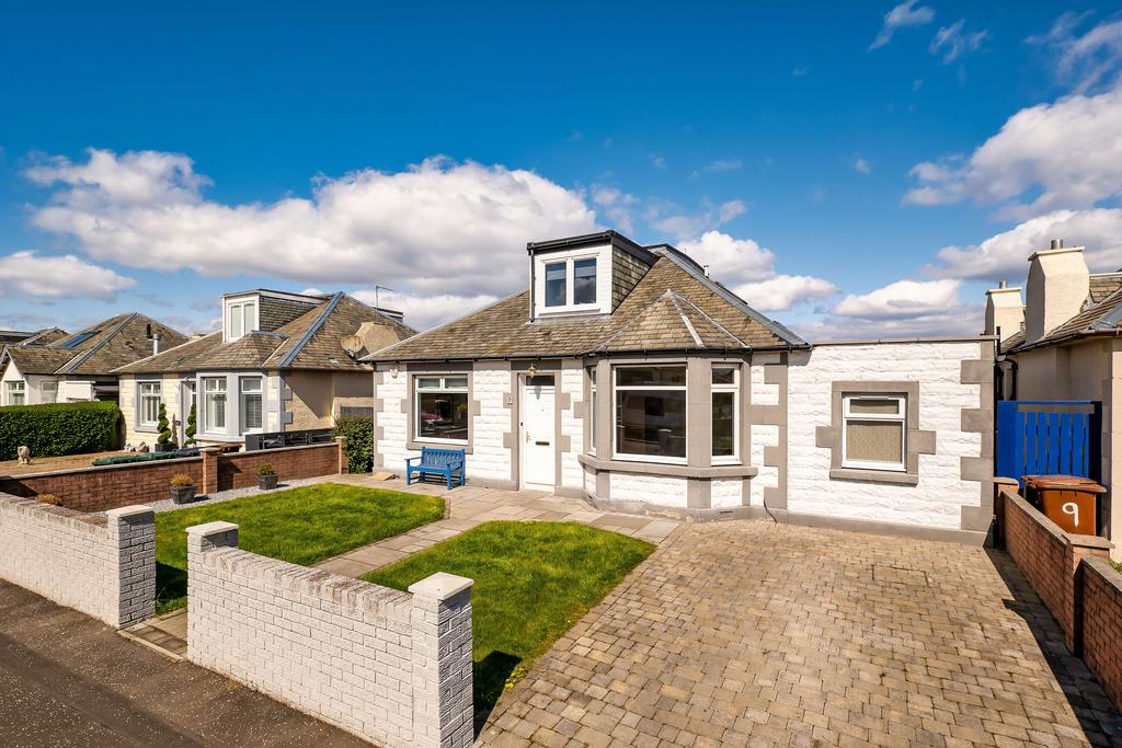 7 Stapeley Avenue, Craigentinny... 4 bed detached house - £535,000