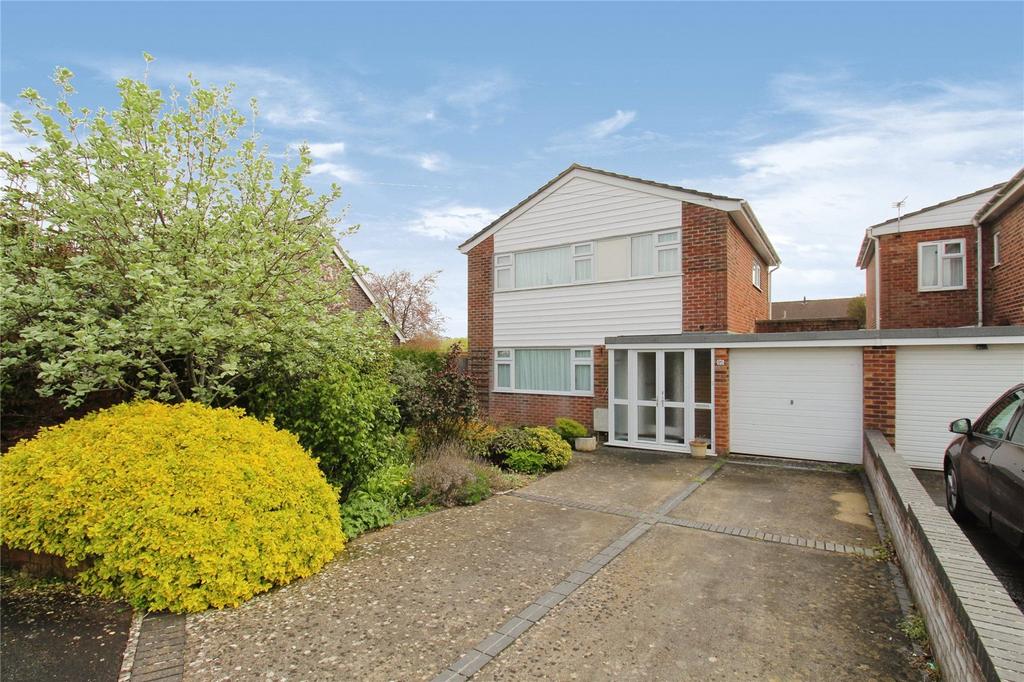 Paxcroft Way, Trowbridge 3 bed detached house - £335,000