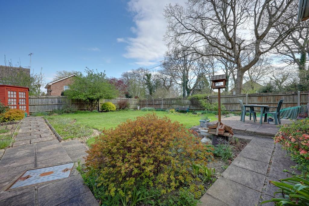 Pendean, Burgess Hill, RH15 3 bed detached house - £495,000