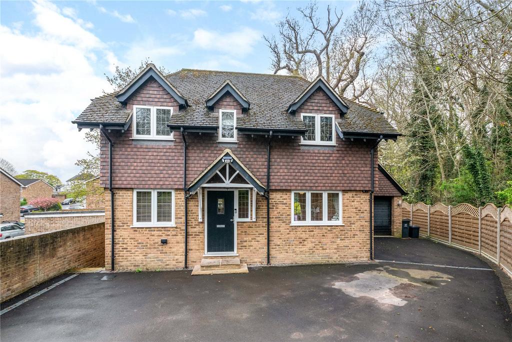 Pickhurst Green, Bromley, BR2 2 bed detached house for sale - £725,000