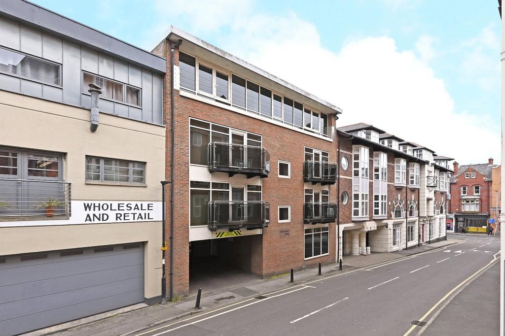 Constantine House, Fetter Lane, York... 2 bed apartment - £225,000