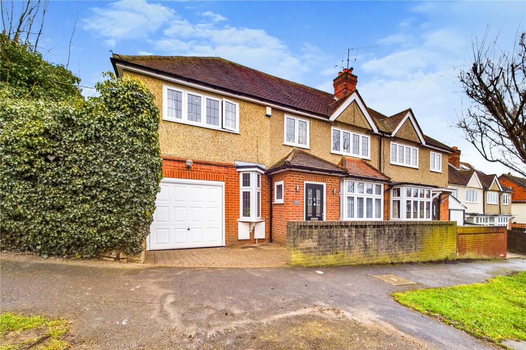 Lawrence Road, Tilehurst, Reading, Berkshire, RG30 4 bed semi-detached ...