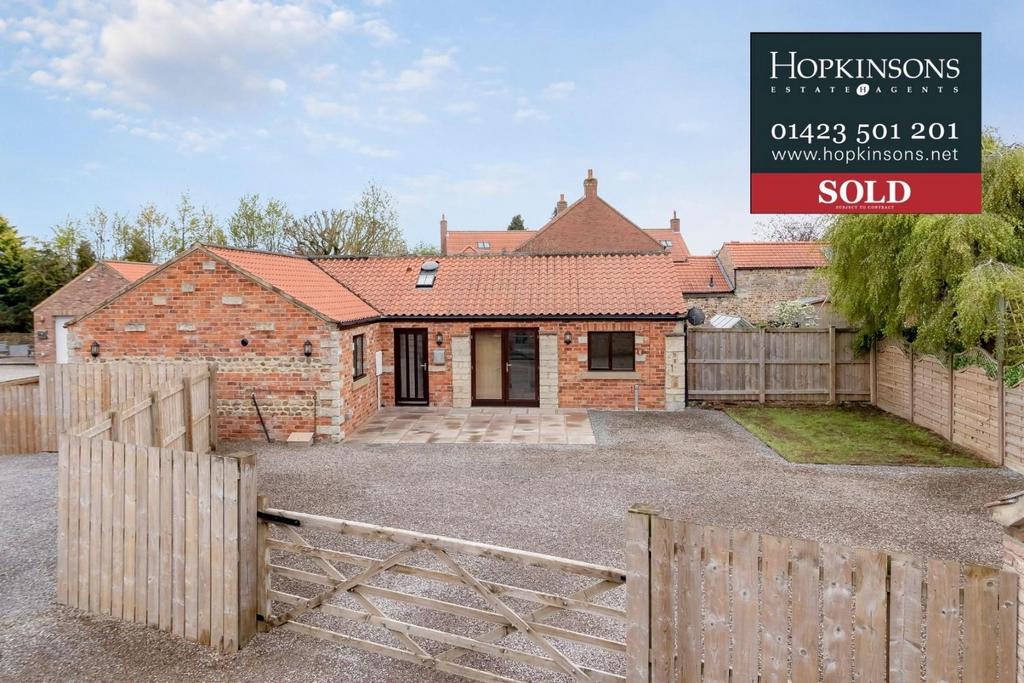 Hungate, Bishop Monkton, Harrogate 3 bed detached bungalow - £365,000