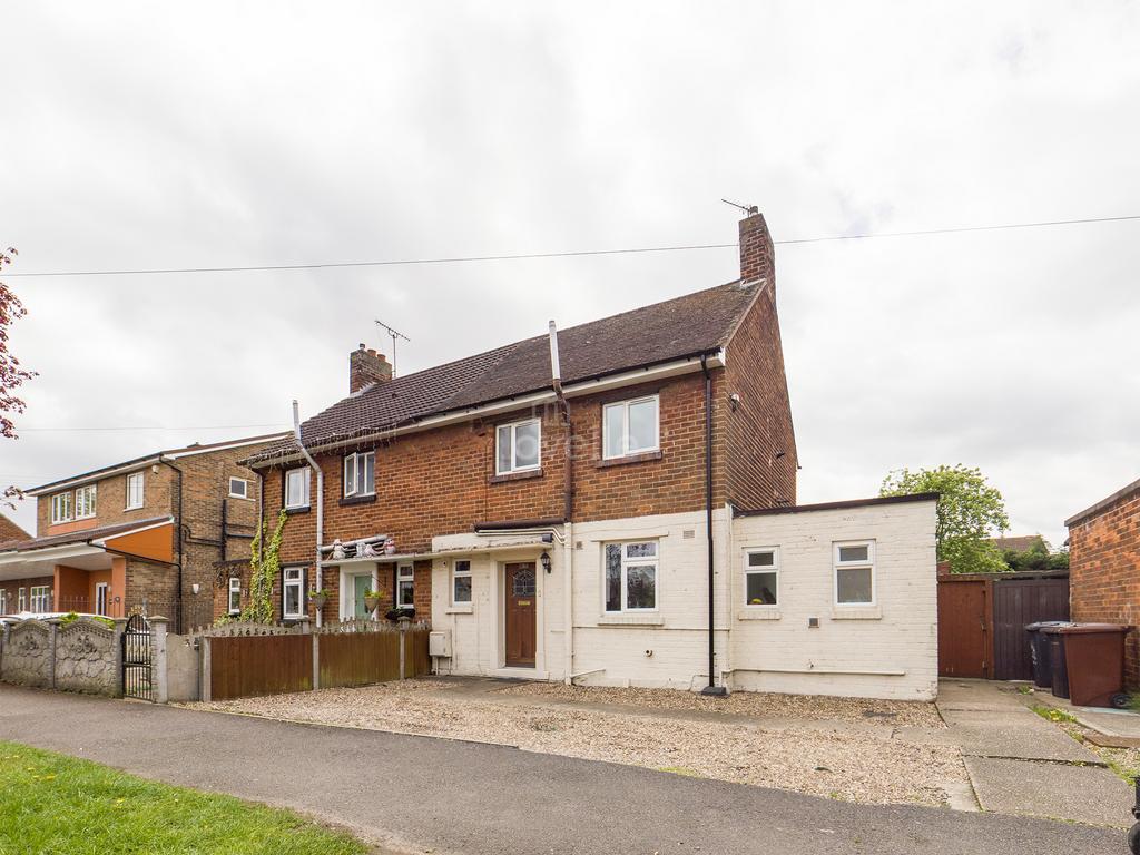 De Wint Avenue, Lincoln LN6 2 bed semi-detached house - £815 pcm (£188 pw)