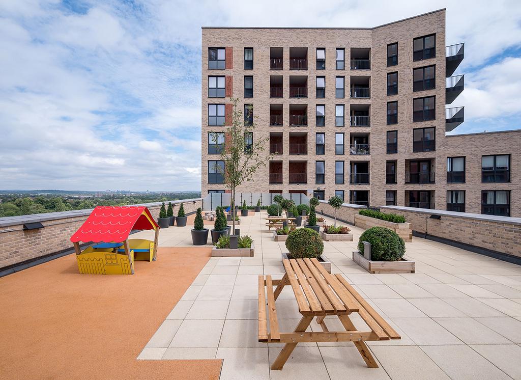 Merrick Road, Southall, UB2 2 bed flat - £1,850 pcm (£427 pw)