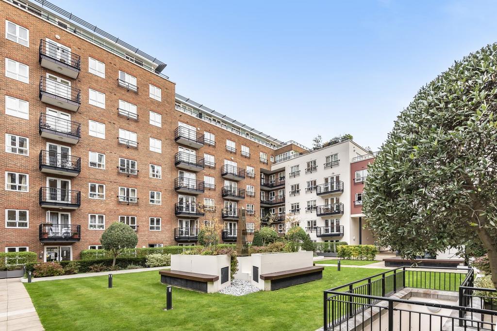 Bramber House, Royal Quarter, Seven... 2 bed apartment - £2,000 pcm (£ ...
