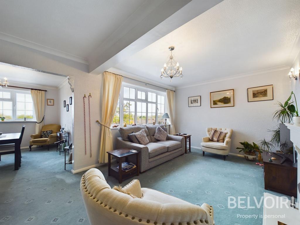 Sutherland Court, Trentham, Stoke On... 2 bed flat - £210,000