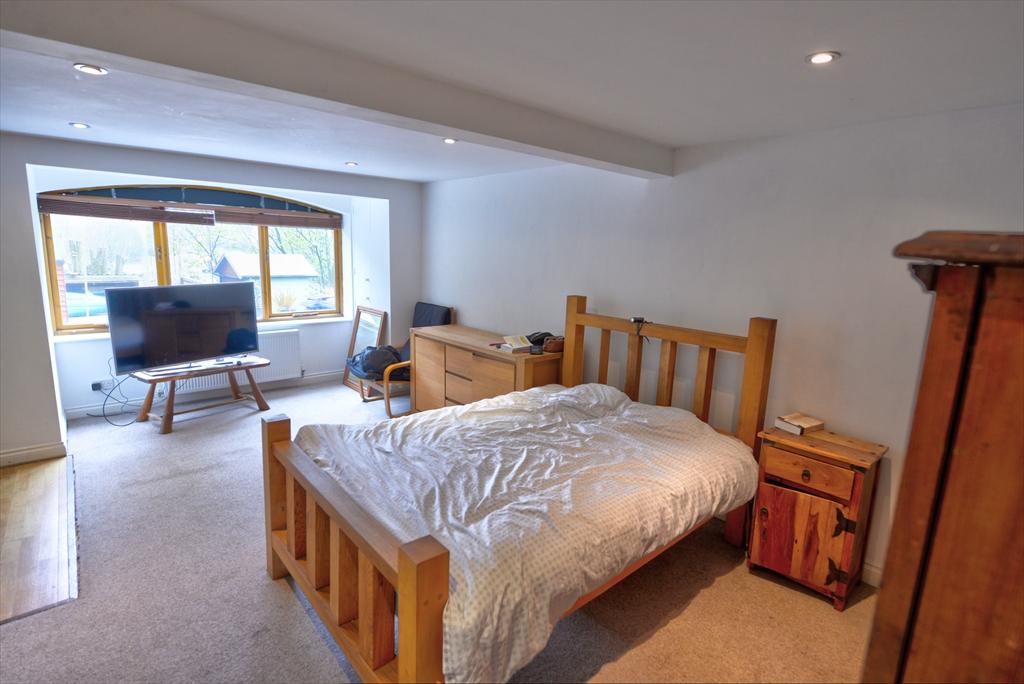 Crossley Place, Skipton, BD23 1 bed in a house share - £650 pcm (£150 pw)