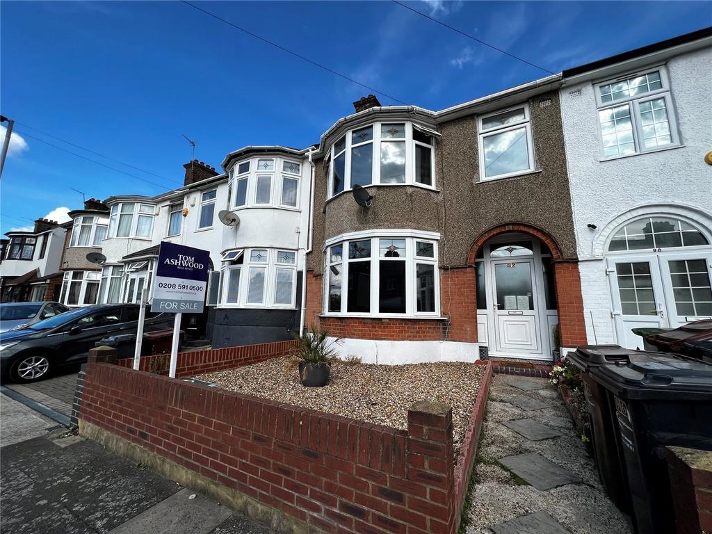 Hulse Avenue, Barking, IG11 3 bed terraced house - £475,000