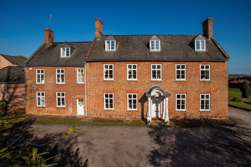 Ash Priors, Taunton, Somerset, TA4 5 bed detached house for sale - £ ...
