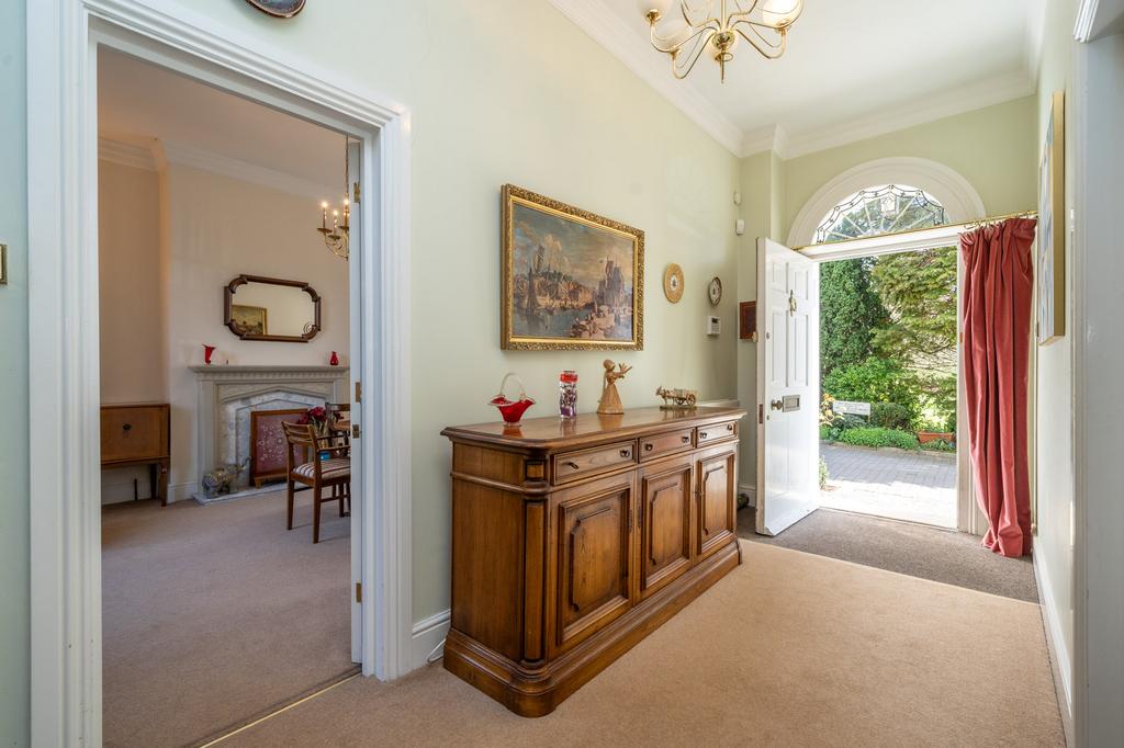 Old Mill House, Piccotts End, Hemel Hempstead HP1 4 bed semi-detached ...