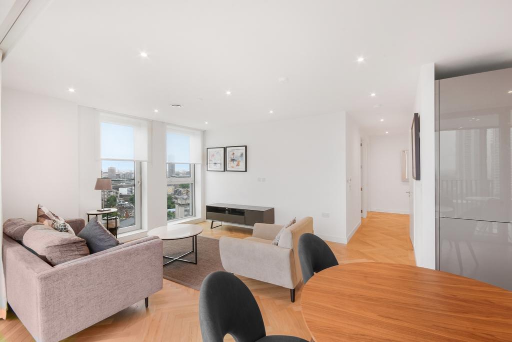 Two Fifty One, Southwark Bridge Road... 2 bed apartment - £3,250 pcm (£ ...