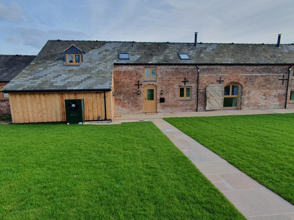 Sycamore Farm, Hordley, Ellesmere 2 bed barn conversion - £1,400 pcm (£ ...