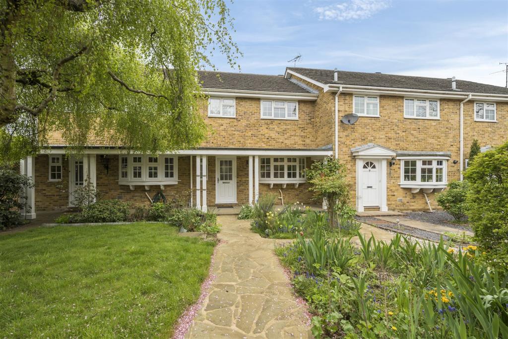 Tanbridge Place, Horsham, RH12 3 bed terraced house - £395,000