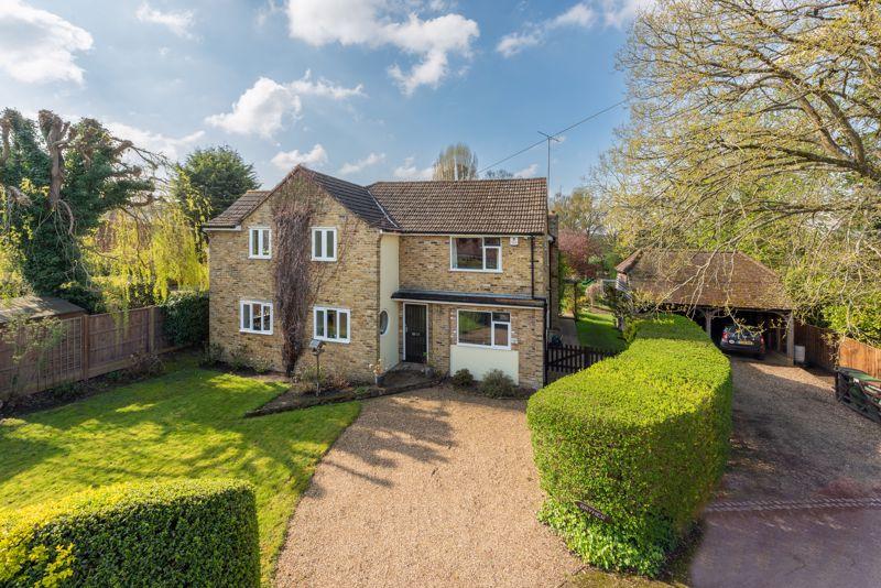 Maddox Park, Bookham 4 bed detached house - £1,700,000