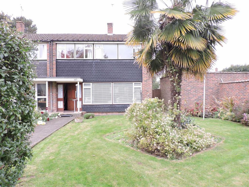 High Road, Byfleet KT14 3 bed semi-detached house - £1,850 pcm (£427 pw)