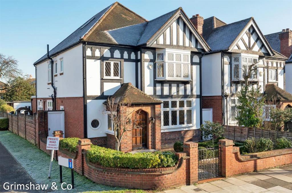 Carbery Avenue, Acton, London 4 bed detached house - £1,300,000