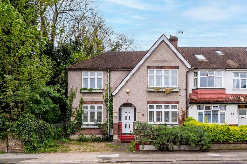 Westdown Road, Catford, London, SE6 4 bed end of terrace house - £700,000