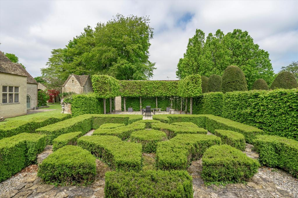 Saddlewood, Leighterton, Tetbury... Farm for sale - £7,950,000