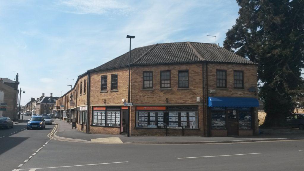 Eastgate, Whittlesey, PE7 1 bed flat - £625 pcm (£144 pw)