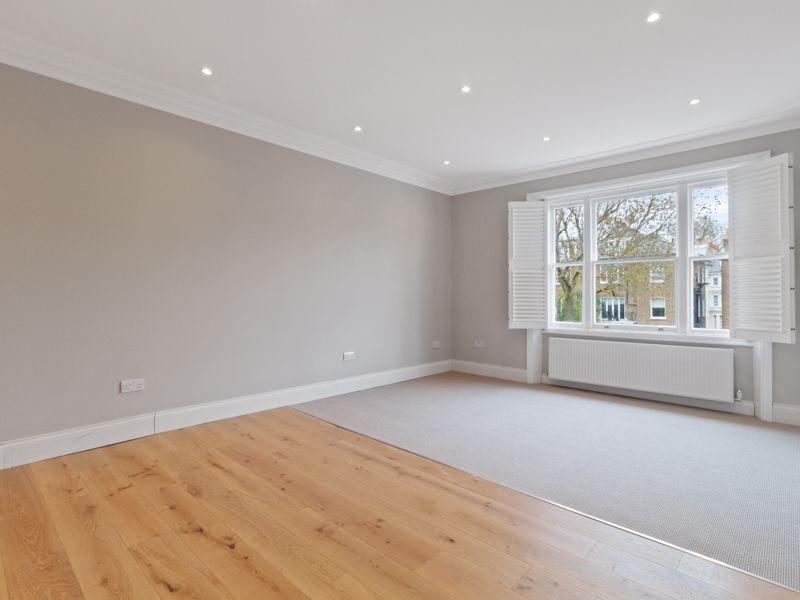 Belsize Square, Belsize Park, London NW3 1 bed apartment - £2,817 pcm ...