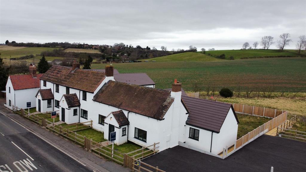 3 Ackleton Meadows, Stableford... 3 bed bungalow - £379,950