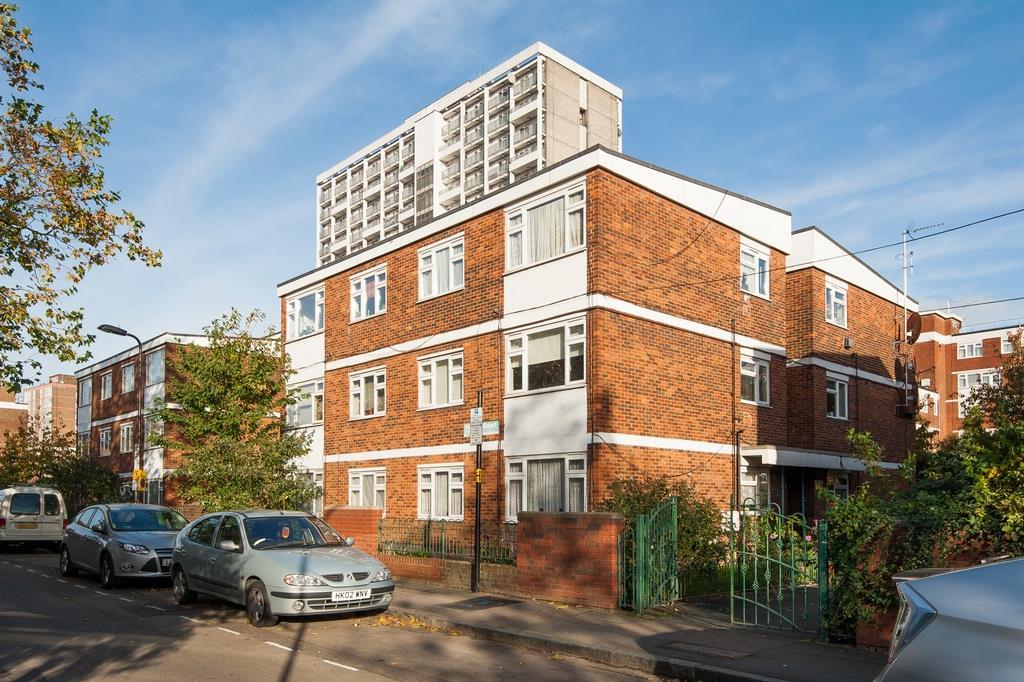 Fellows Court, Weymouth Terrace, E2 1 bed flat - £325,000