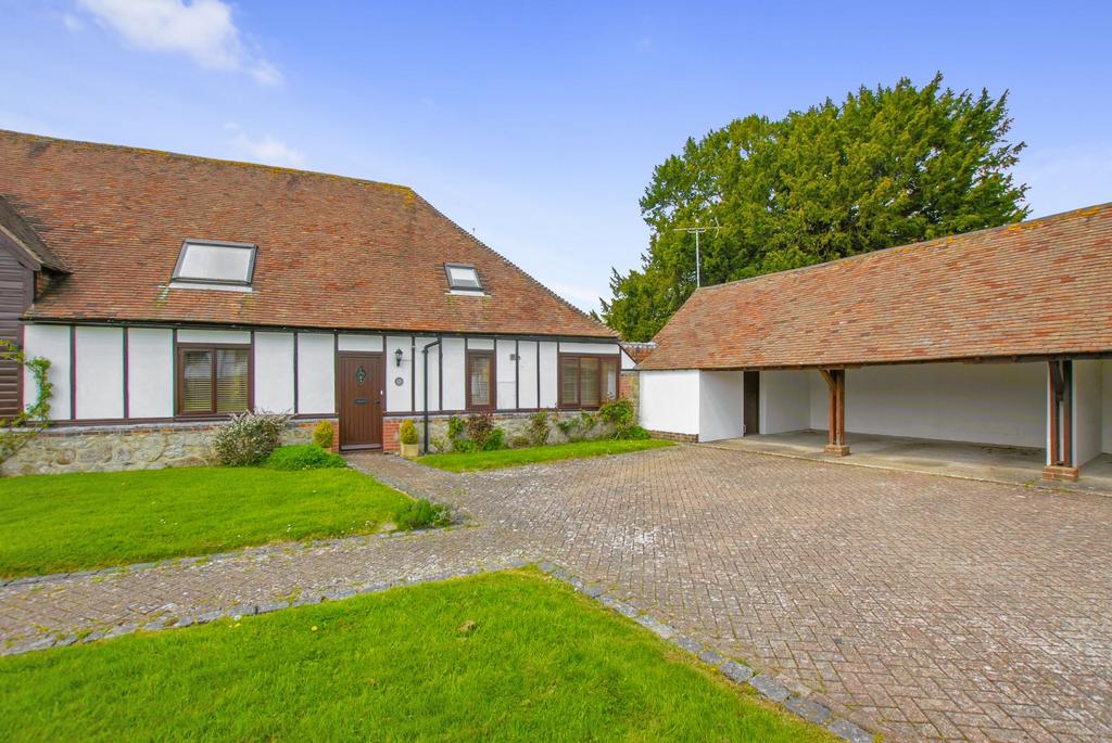 Postling Court, Hythe, CT21 4 bed barn conversion - £620,000