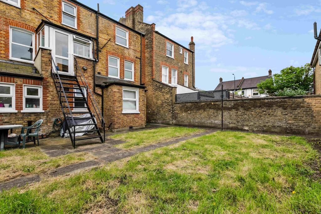 Elmbourne Road Tooting/Balham London SW17 8 bed terraced house for sale ...