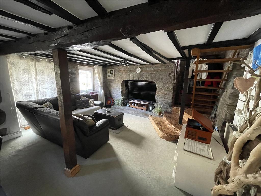 Trecastle, Brecon, Powys, LD3 4 bed detached house - £300,000
