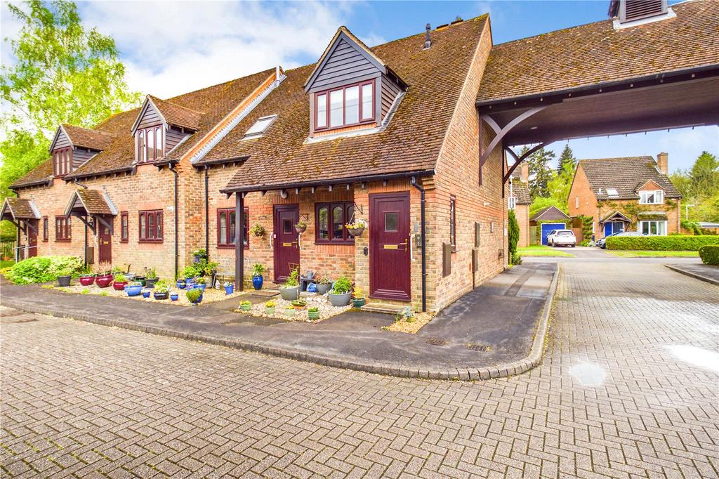 Highfield Court, Burghfield Common, Reading, RG7 1 bed apartment for ...