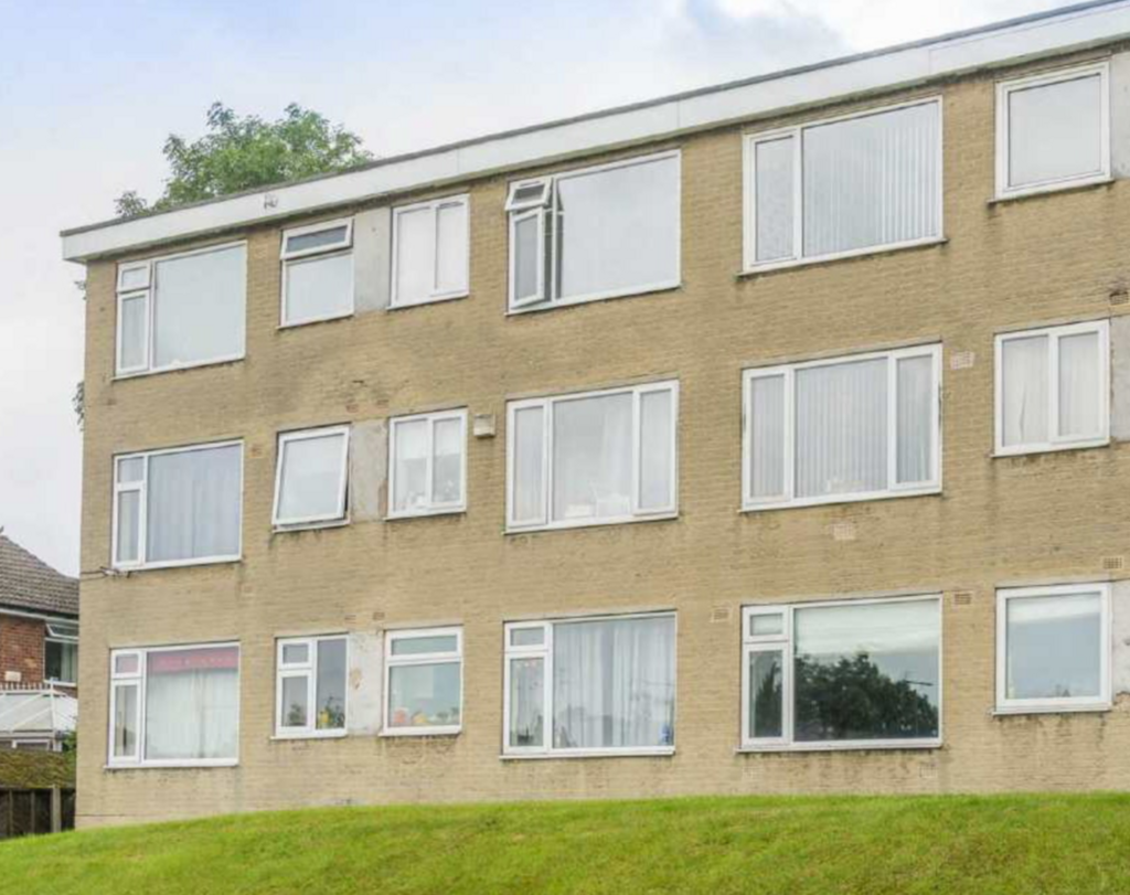 The Greenway Carr Road, Deepcar... 1 bed flat - £550 pcm (£127 pw)