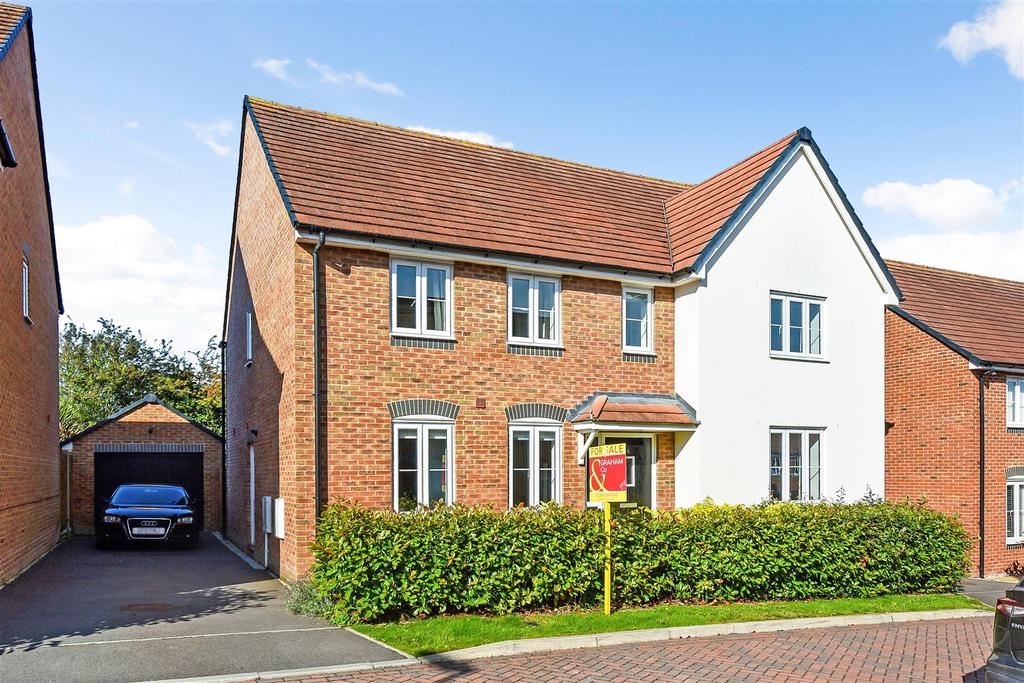 Tolme Way, Picket Piece, Andover 4 bed detached house for sale - £550,000