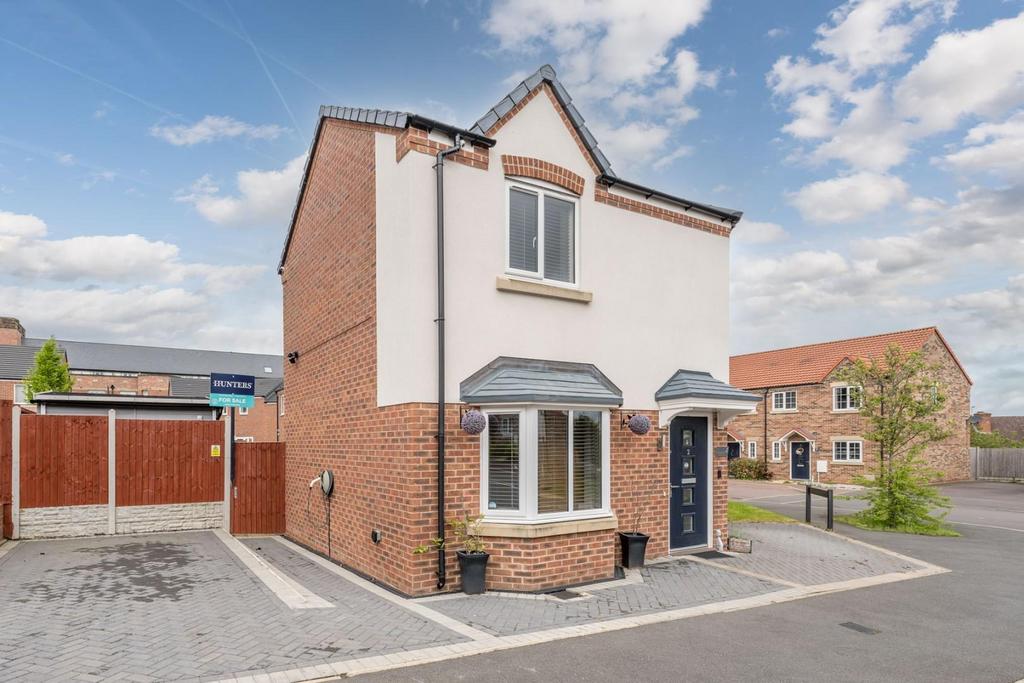 Messiter Way, Dudley 3 bed semi-detached house - £260,000