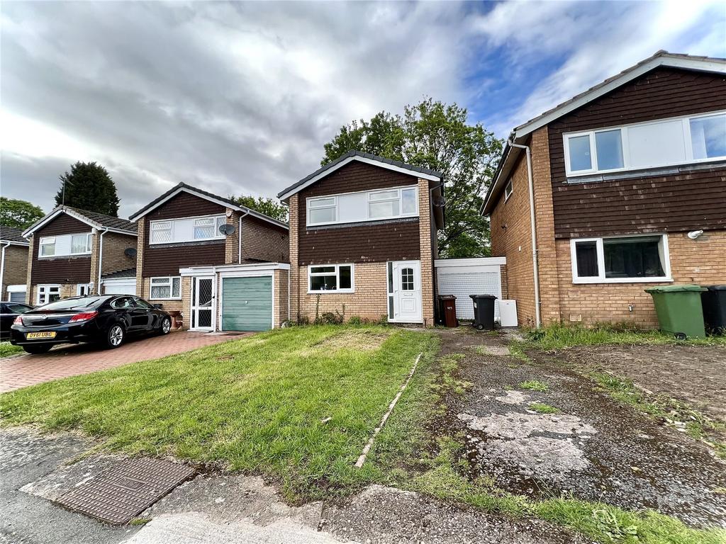 Oak Street, Merridale, Wolverhampton... 3 bed detached house - £1,200 ...