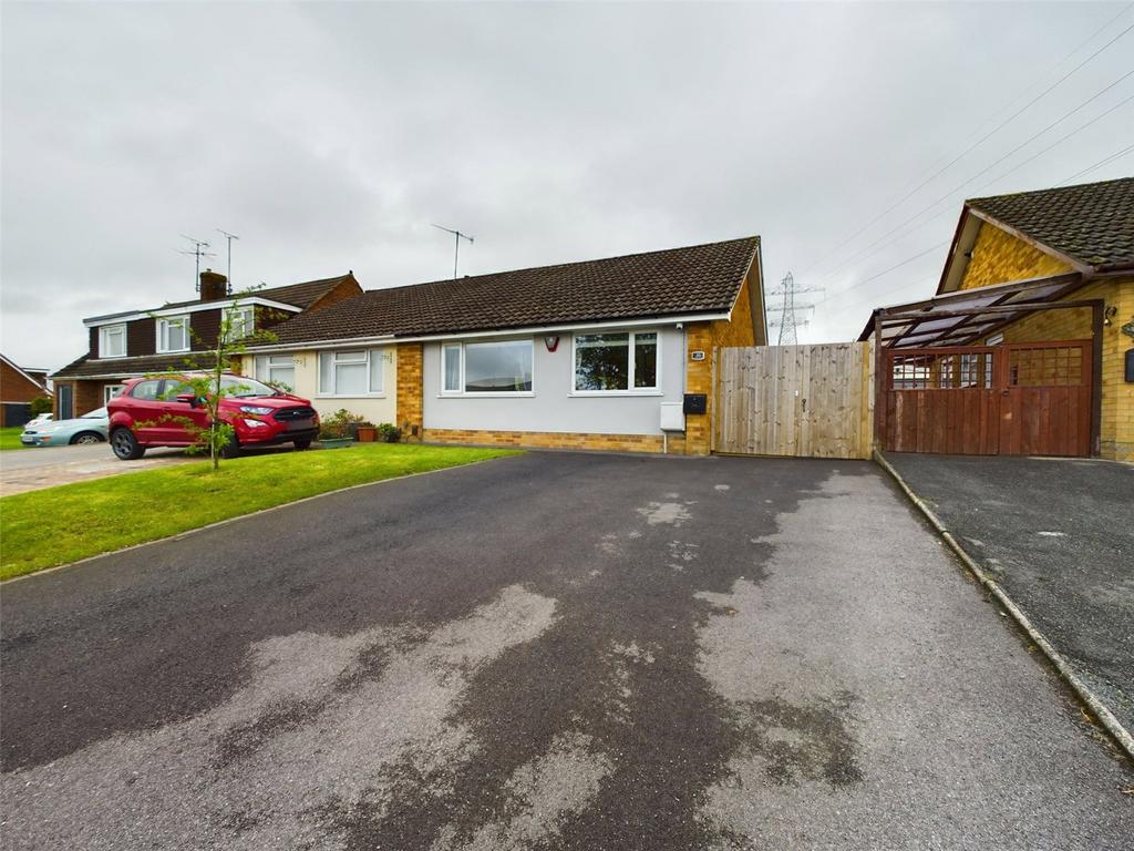 Springbank Road Cheltenham Gloucestershire Gl51 2 Bed Bungalow For