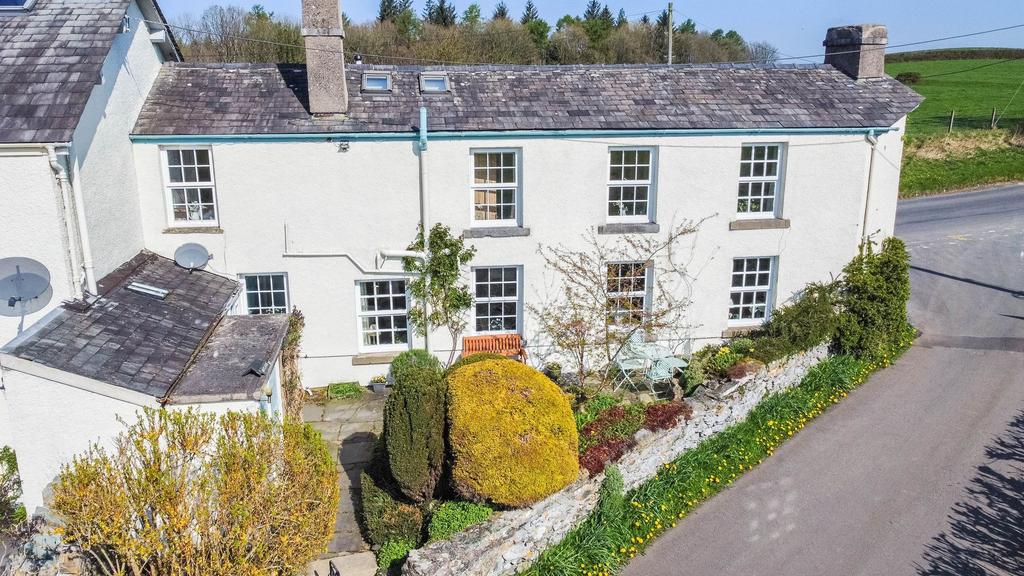 Outland Cark Road, Cartmel 3 bed barn conversion - £650,000
