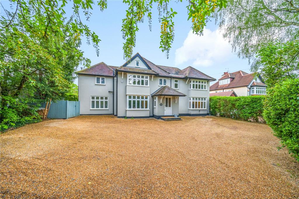 Ockham Road North, West Horsley, KT24 5 bed detached house - £2,100,000