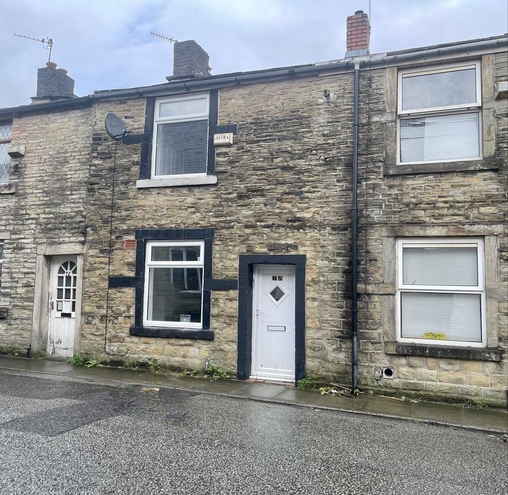Newbold Street, Rochdale, Greater... 2 bed terraced house - £780 pcm (£ ...