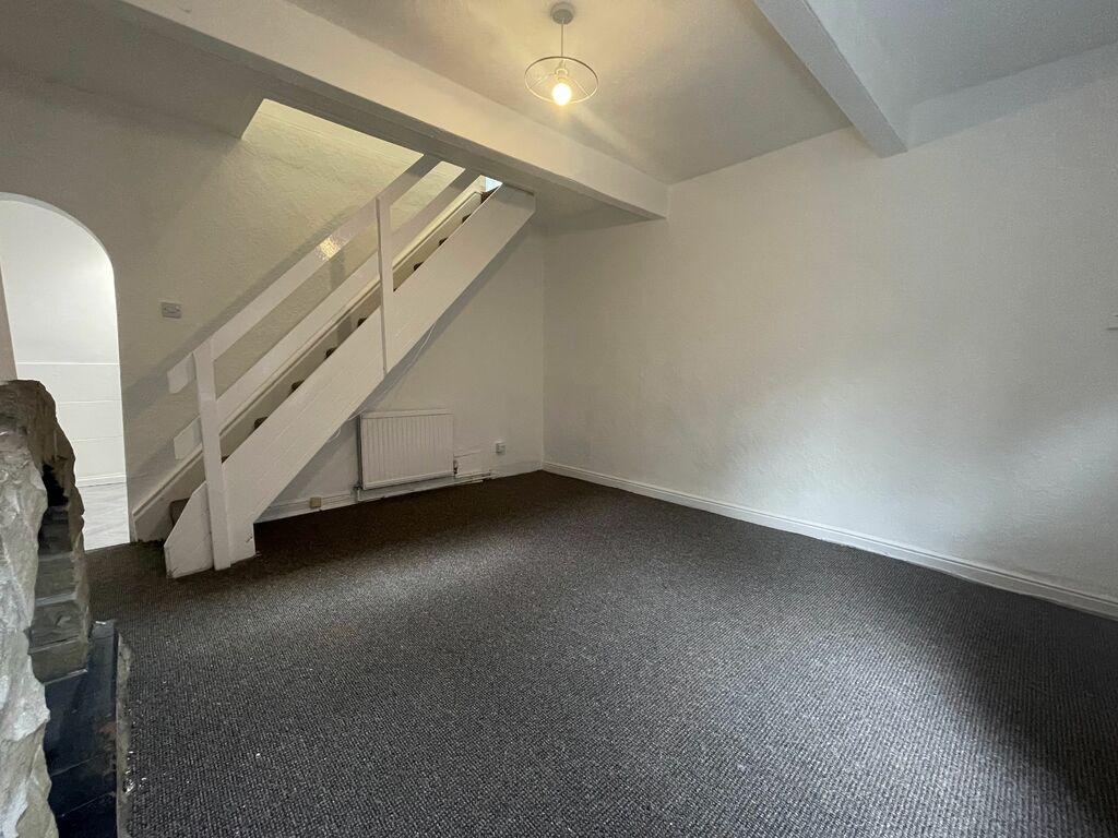 Newbold Street, Rochdale, Greater... 2 bed terraced house - £780 pcm (£ ...