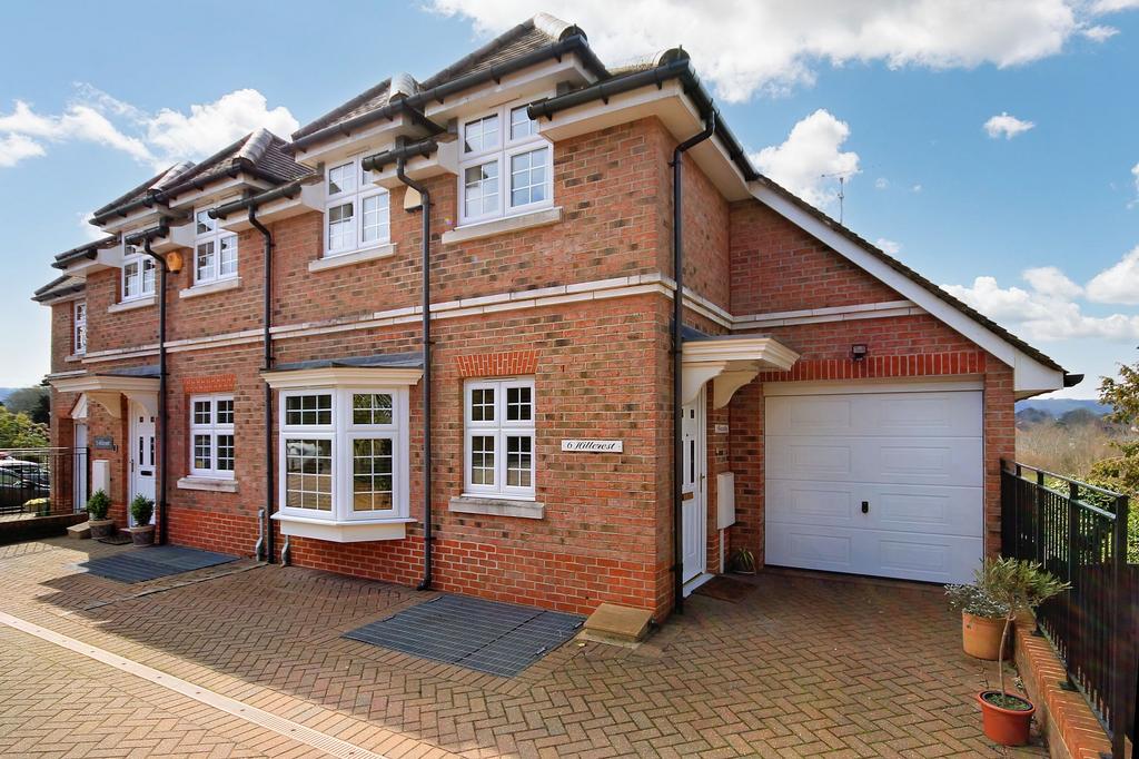 Storrington, Pulborough RH20 4 bed semi-detached house - £600,000