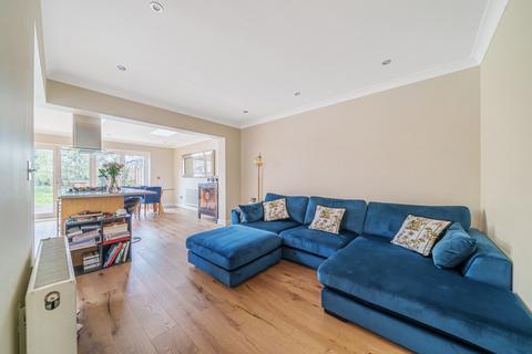 Houses for sale in Shepperton | OnTheMarket