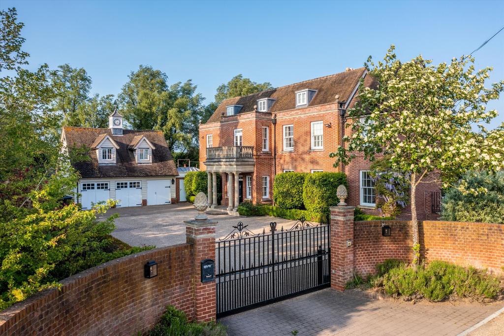 Great Hadham Road, Bishop's Stortford, Hertfordshire, CM23. 7 bed ...
