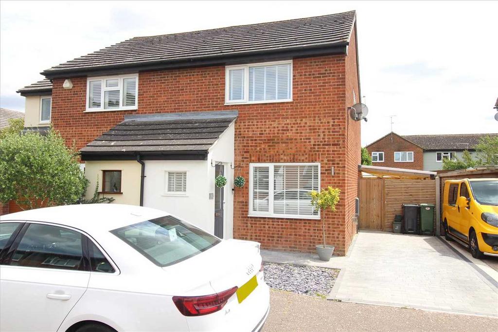 Great Notley, Braintree CM77 2 bed semi-detached house - £335,000