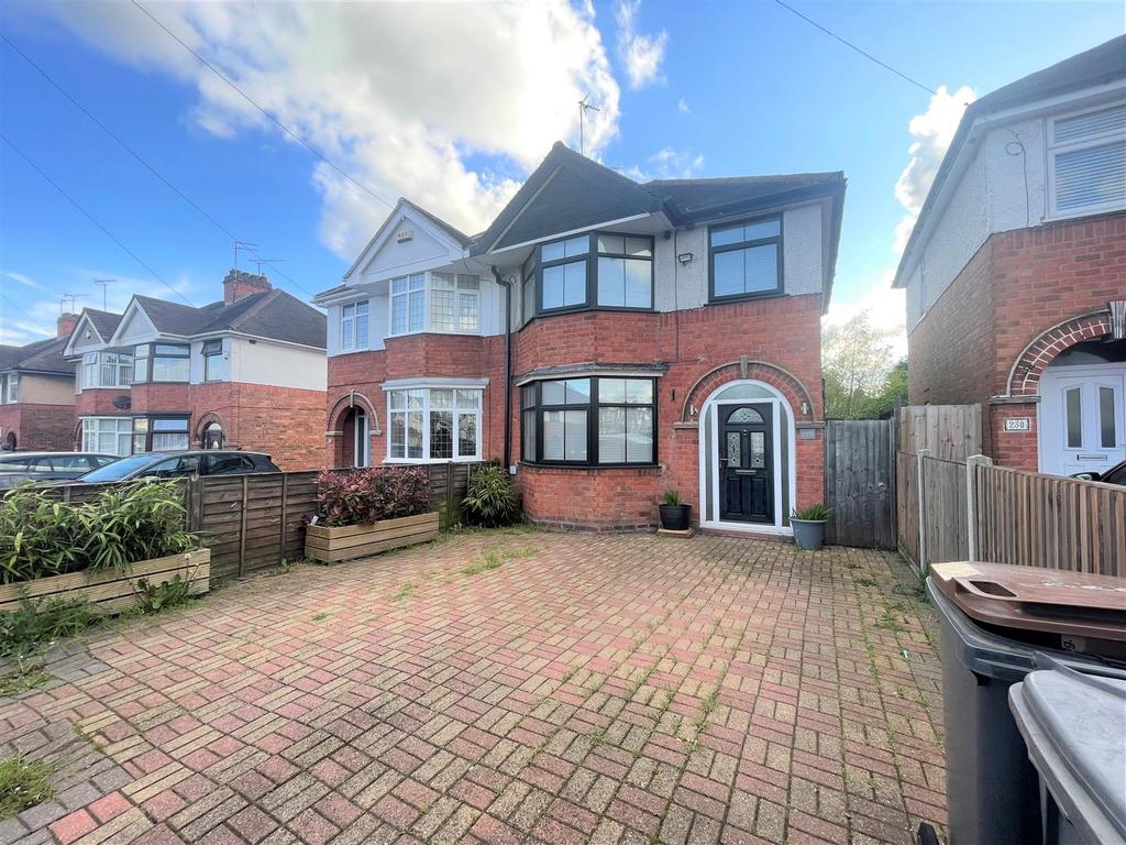 Greenmoor Road, Nuneaton 3 bed semi-detached house - £249,995