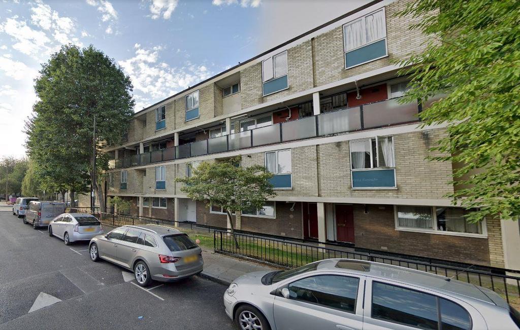 Smithy Street, London, E1 3 bed flat - £2,395 pcm (£553 pw)