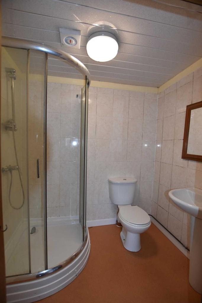 1 Bedroom Flat, Lincoln Road, PE1 2PL 1 bed flat - £700 pcm (£162 pw)