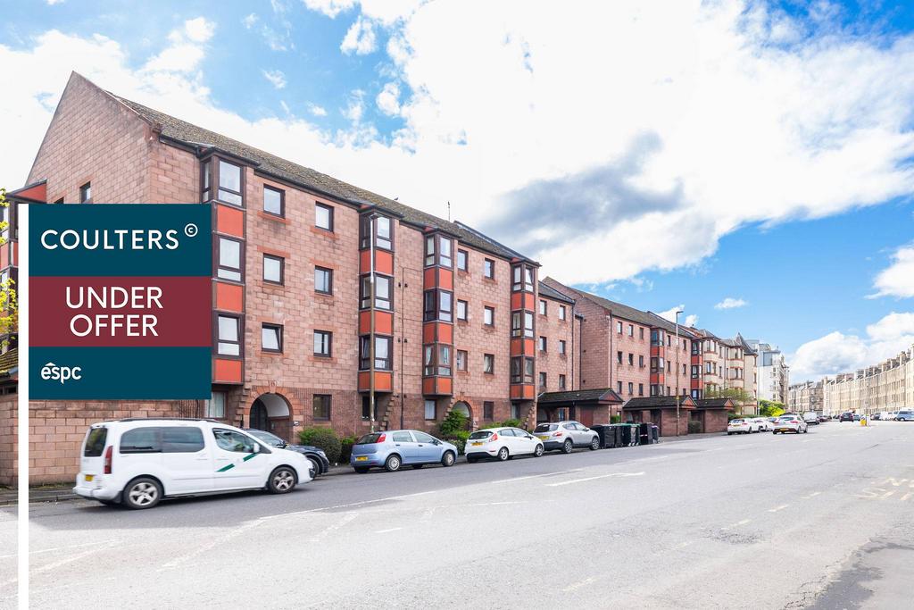 380/3 Easter Road, Leith, Edinburgh... 3 bed flat - £235,000